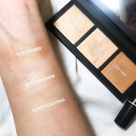 MAC Cosmetics | Makeup | Mac Hyper Real Glow Highlighter | Poshmark